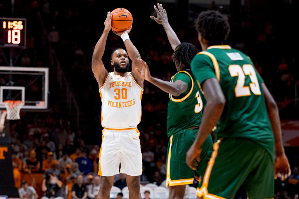 Vols handle George Mason | Claiborne Progress